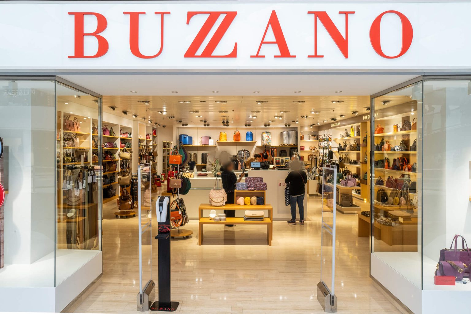 H&M - Fashion men's and women's clothing in Balexert Geneva