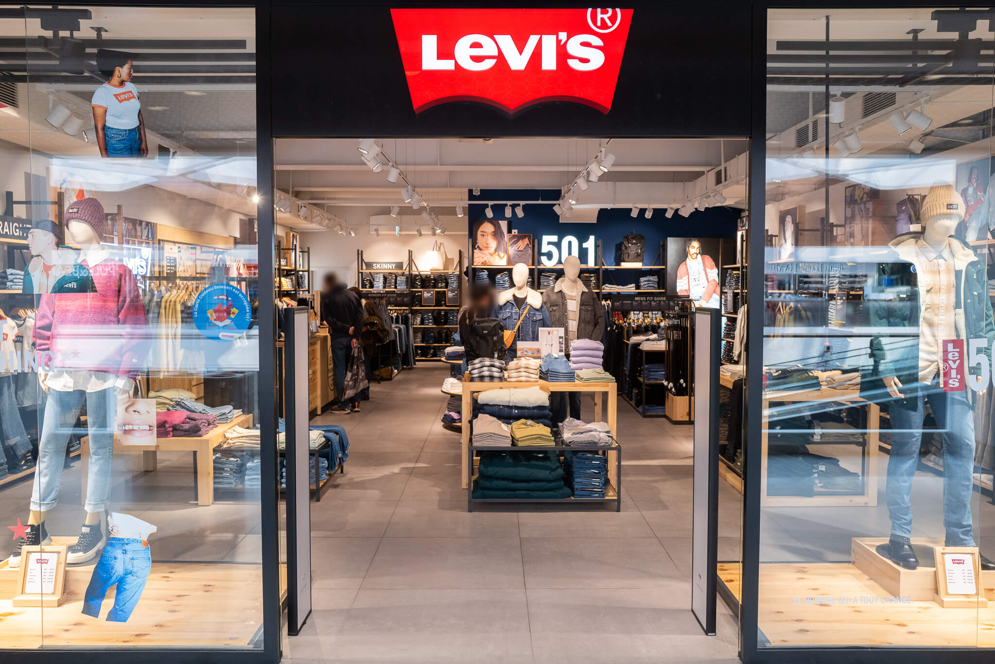 H&M - Fashion men's and women's clothing in Balexert Geneva